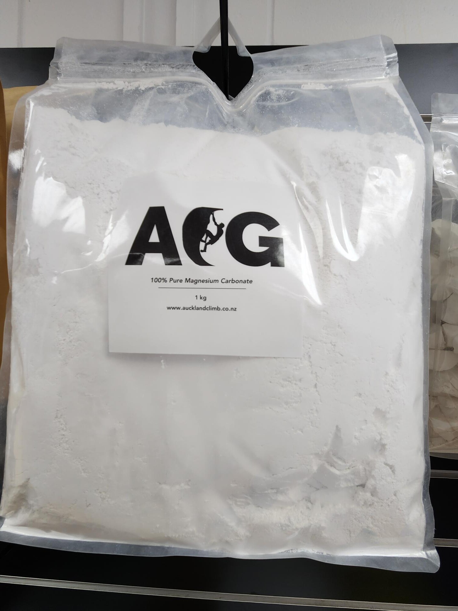 Powder Chalk – Auckland Climbing Gym