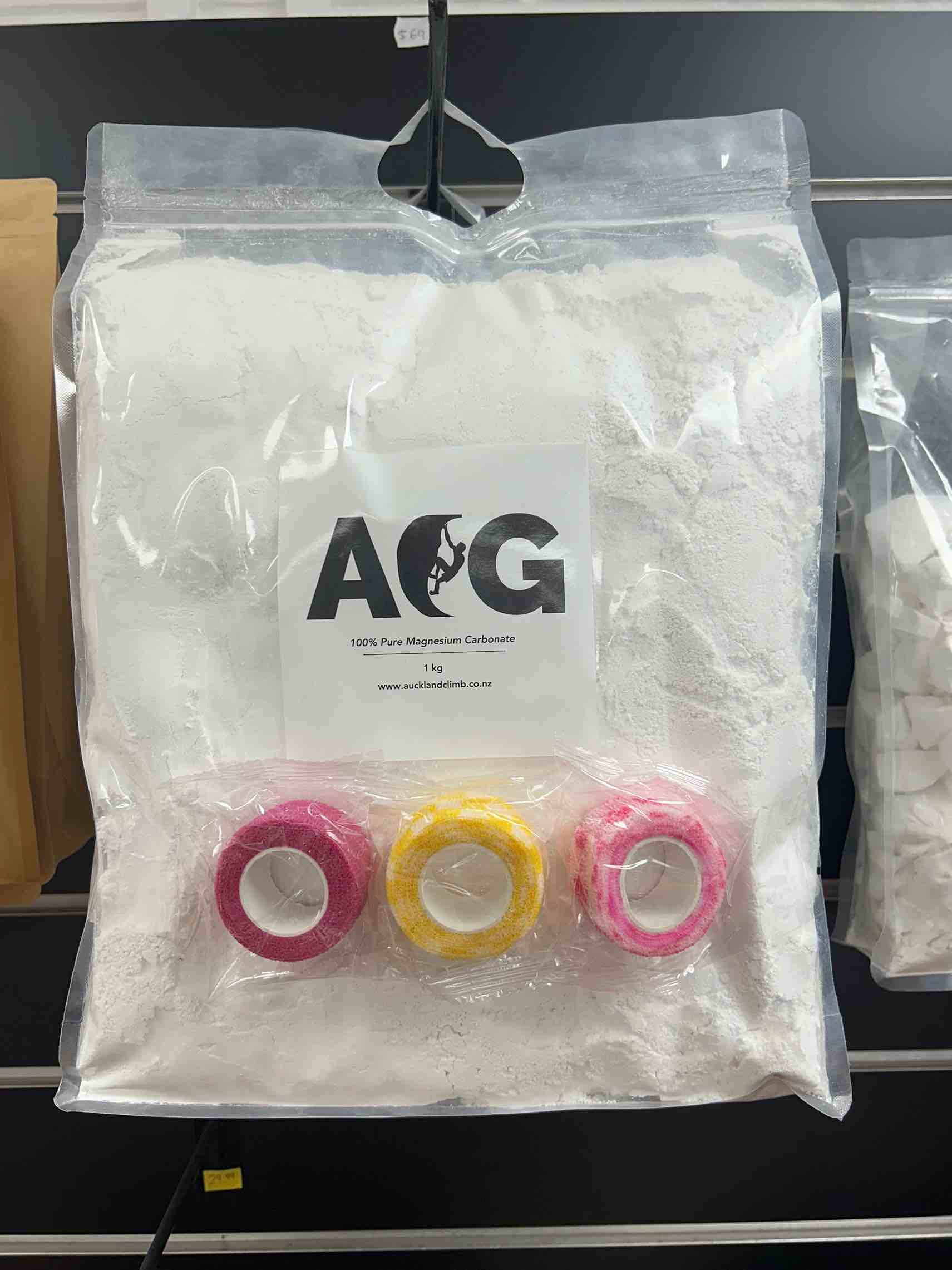 Powder Chalk – Auckland Climbing Gym
