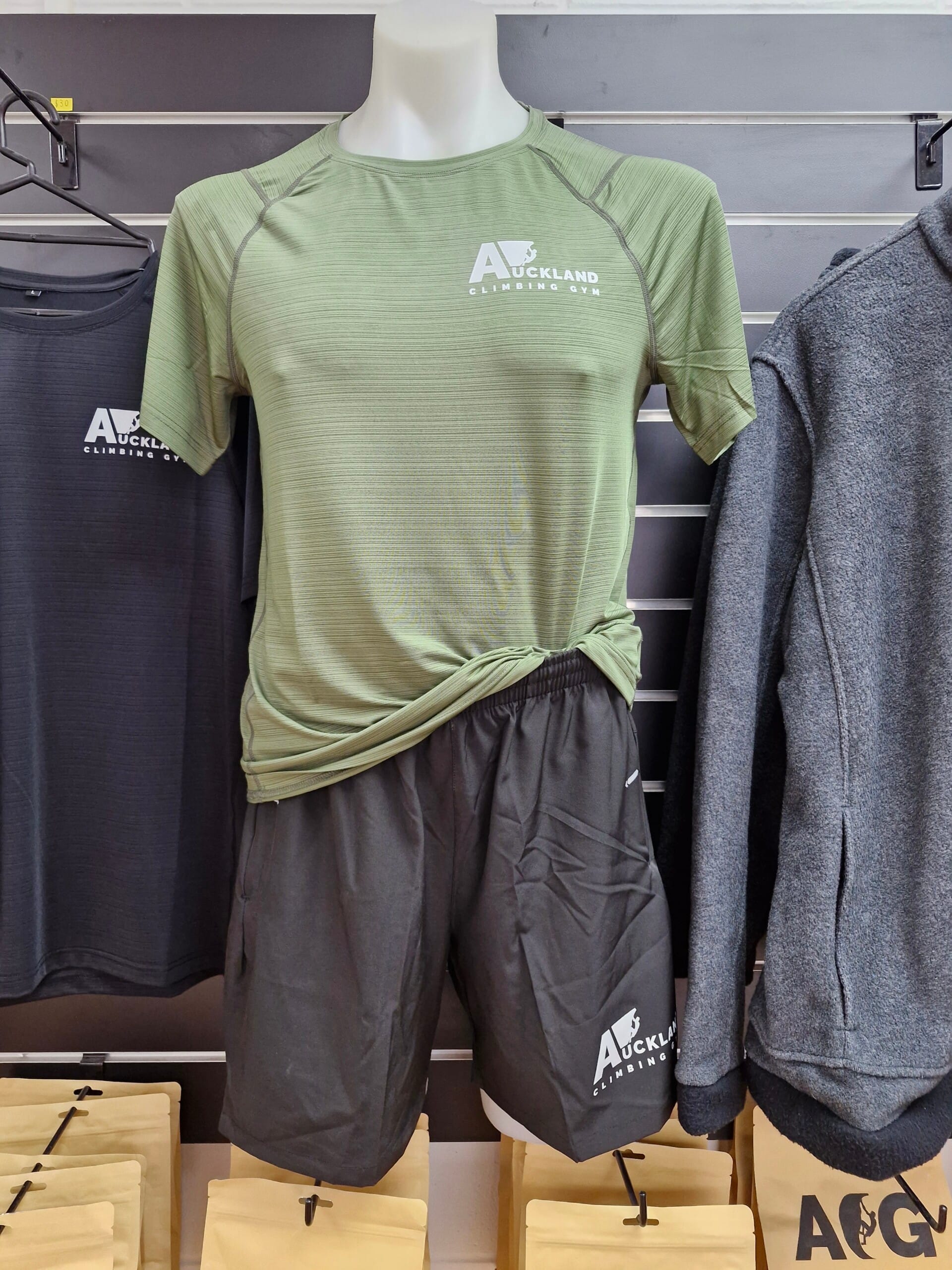 ACG Christmas pack – Auckland Climbing Gym